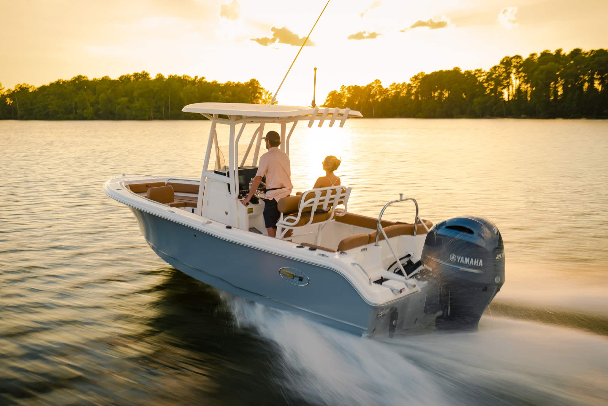 Boat Dealer Orlando | Boats For Sale | Center Console Boats | Ultimate ...